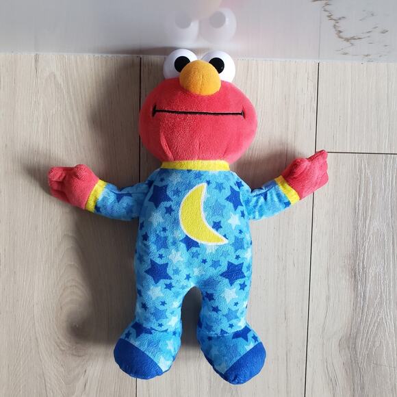Playskool | Toys | Elmo Plush Toy Sesame Street Lullaby Goodnight ...